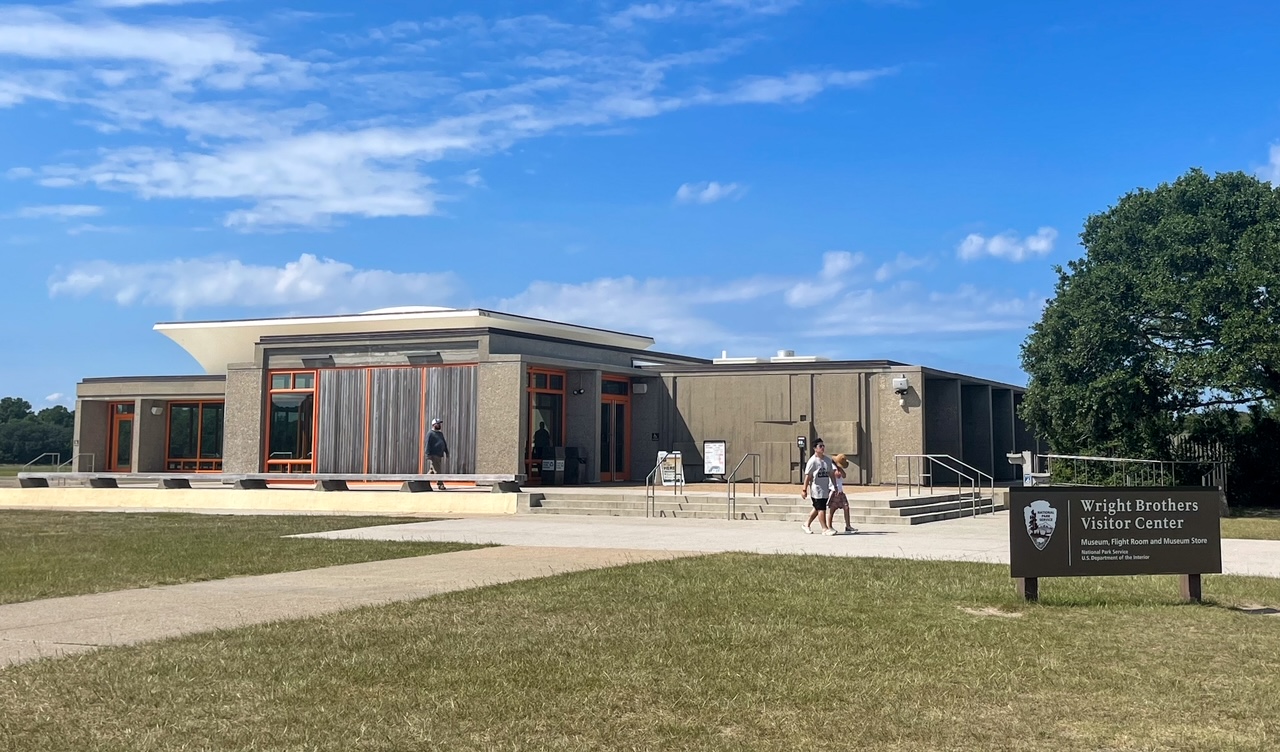 Guide to Wright Brothers National Memorial