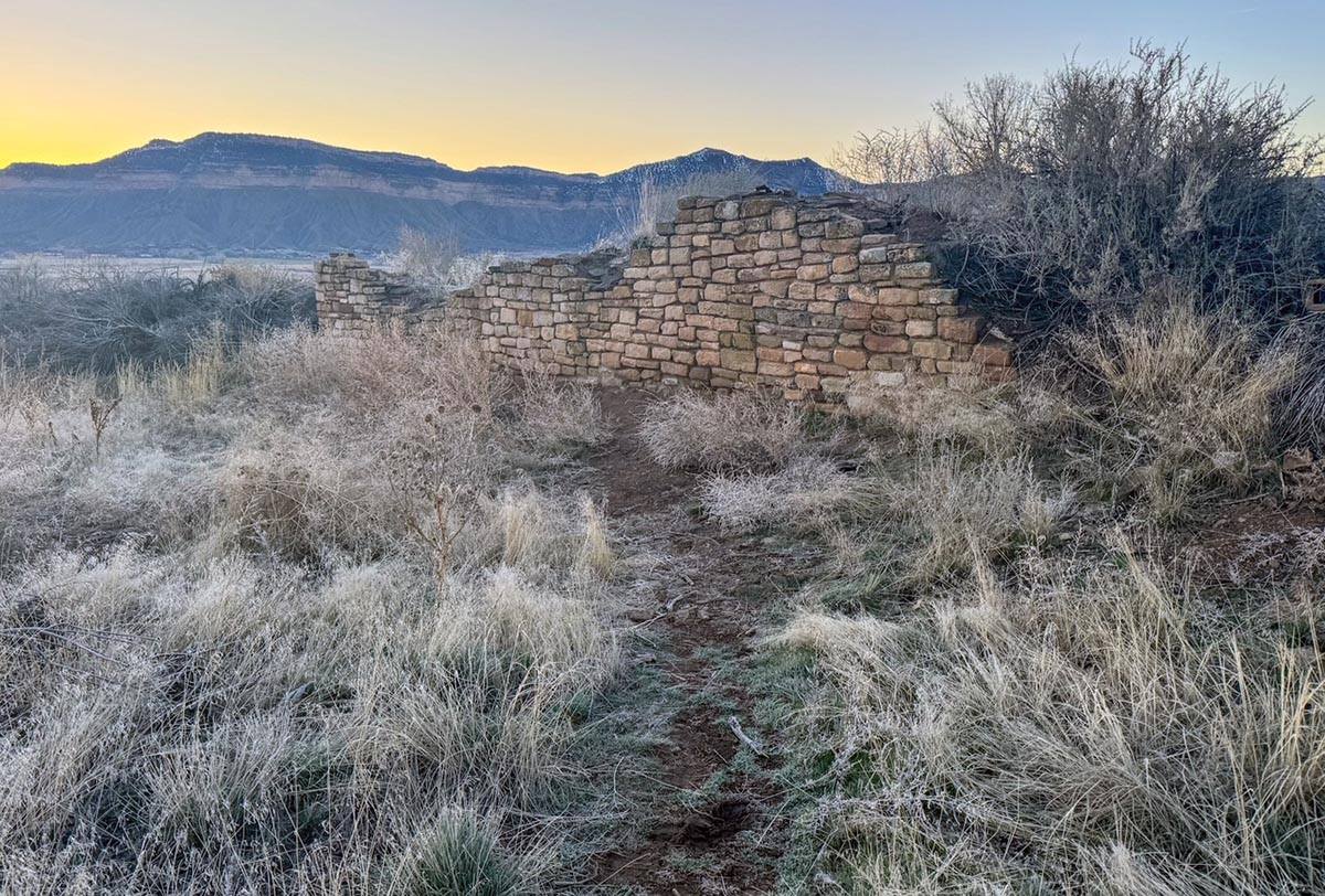 Yucca House National Monument Guide: Colorado